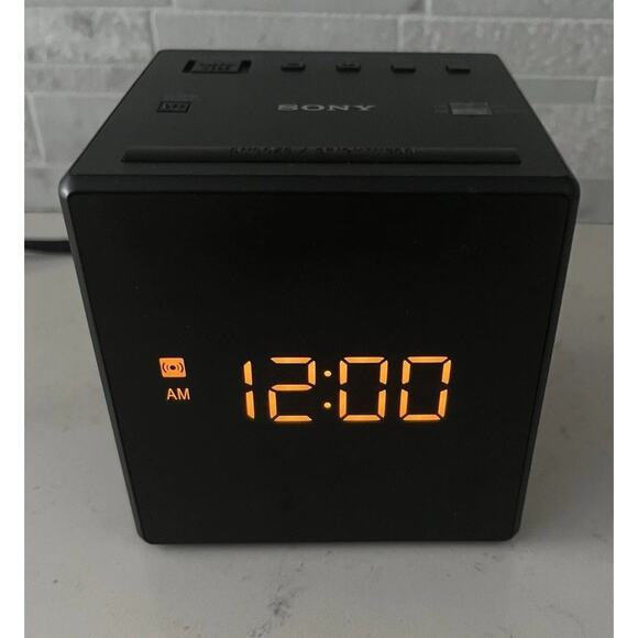 Sony | Other | Sony Icfc Radio Alarm Clock Black Works Great No Issues ...